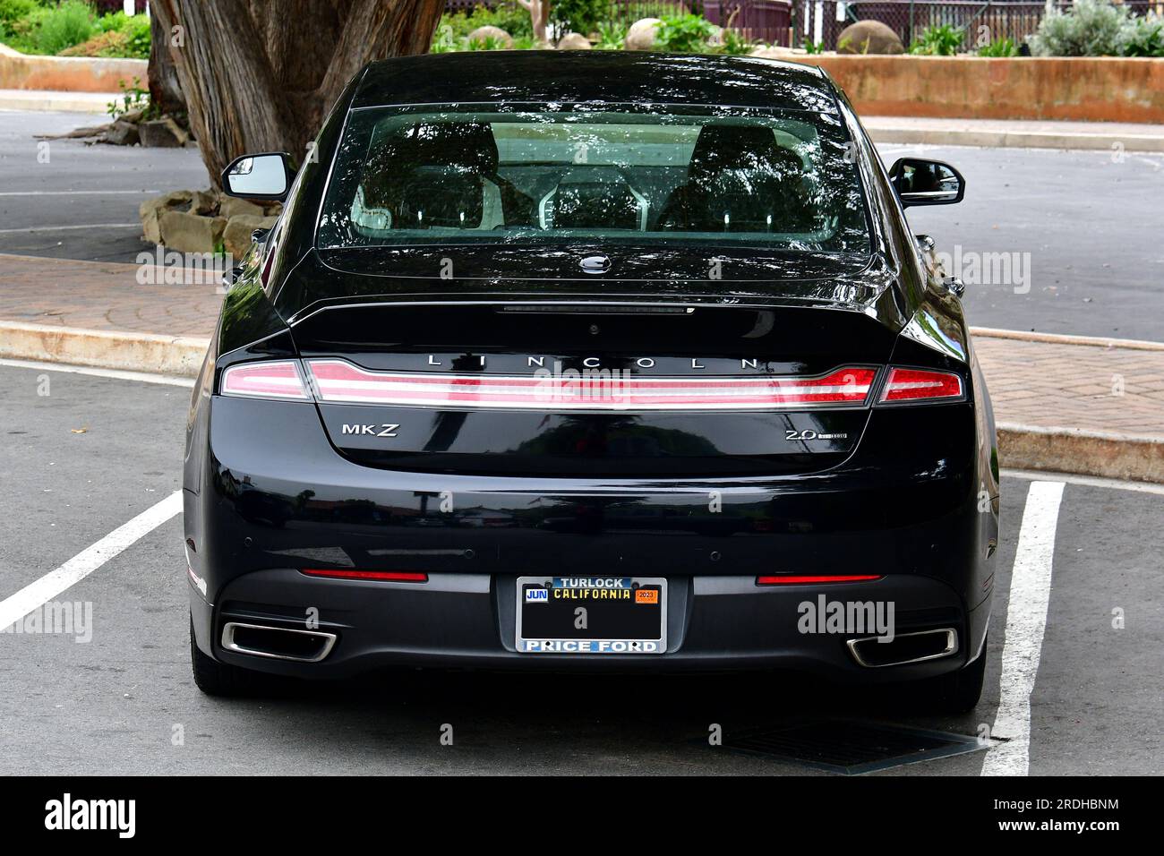 Lincoln mkz hi-res stock photography and images - Alamy