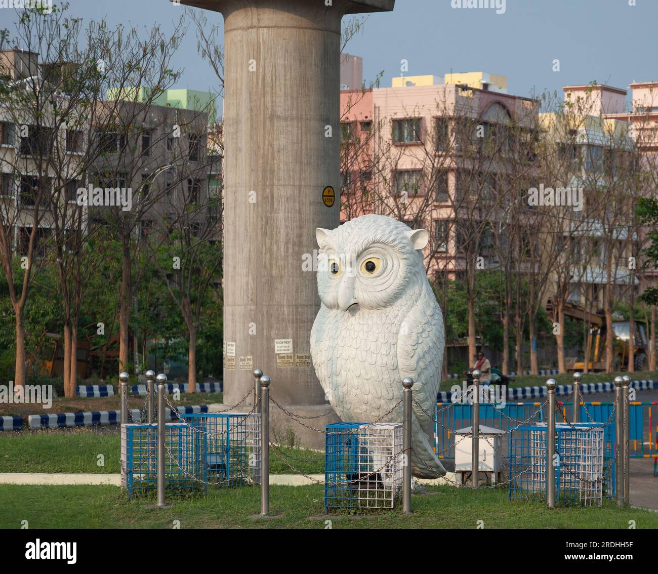 An Owl statue at the entrance to the financial district of Rajarhat ...