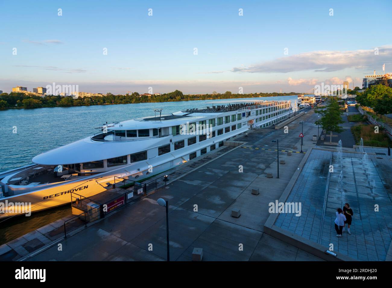 Vienna: river Donau (Danube), cruise ships at cruise ship terminal ...