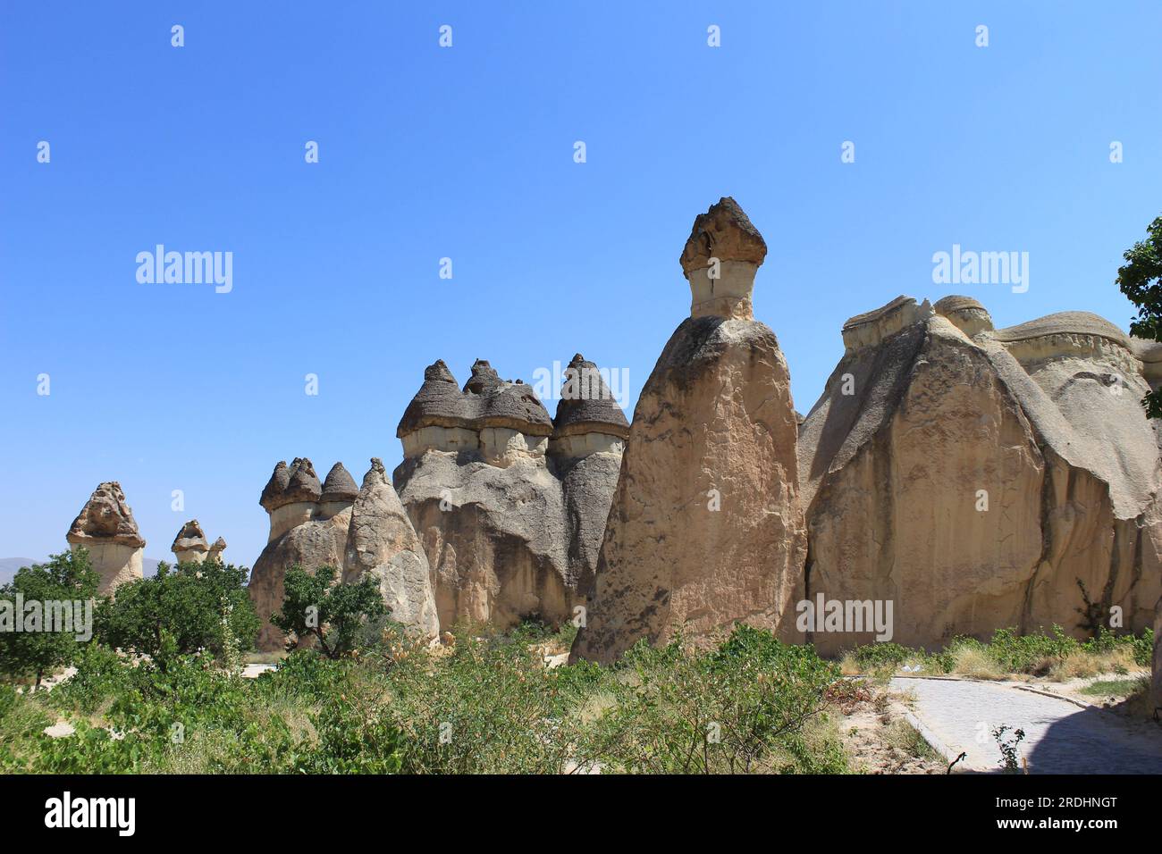 Cappadocia balloon chimneys hi-res stock photography and images - Alamy
