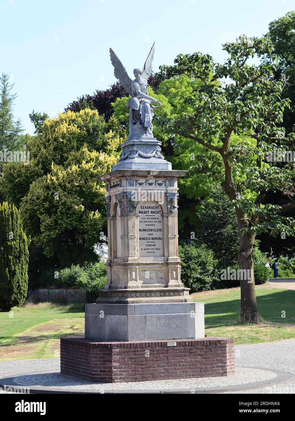 Spoorwegmonument hi-res stock photography and images - Alamy