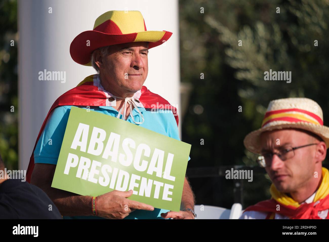 Right party vox hi-res stock photography and images - Alamy