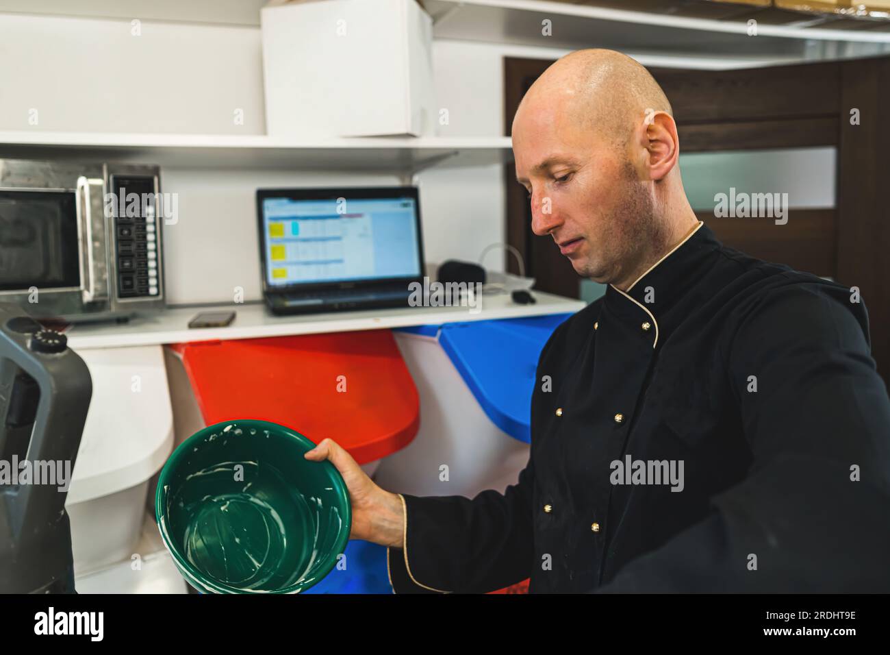 Cuisine bald chef hi-res stock photography and images - Alamy