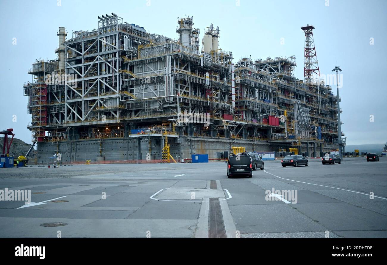 Novatek arctic lng 2 hi-res stock photography and images - Alamy