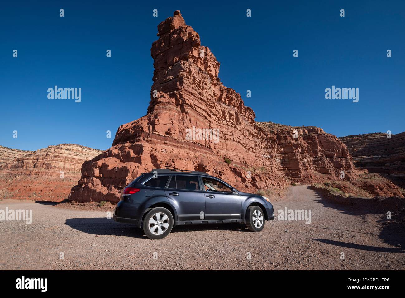 The Moki Dugway road in Utah, up from the valley floor via a ...