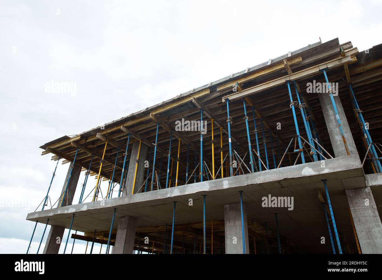 building under construction, metal rebar, Construction project ...