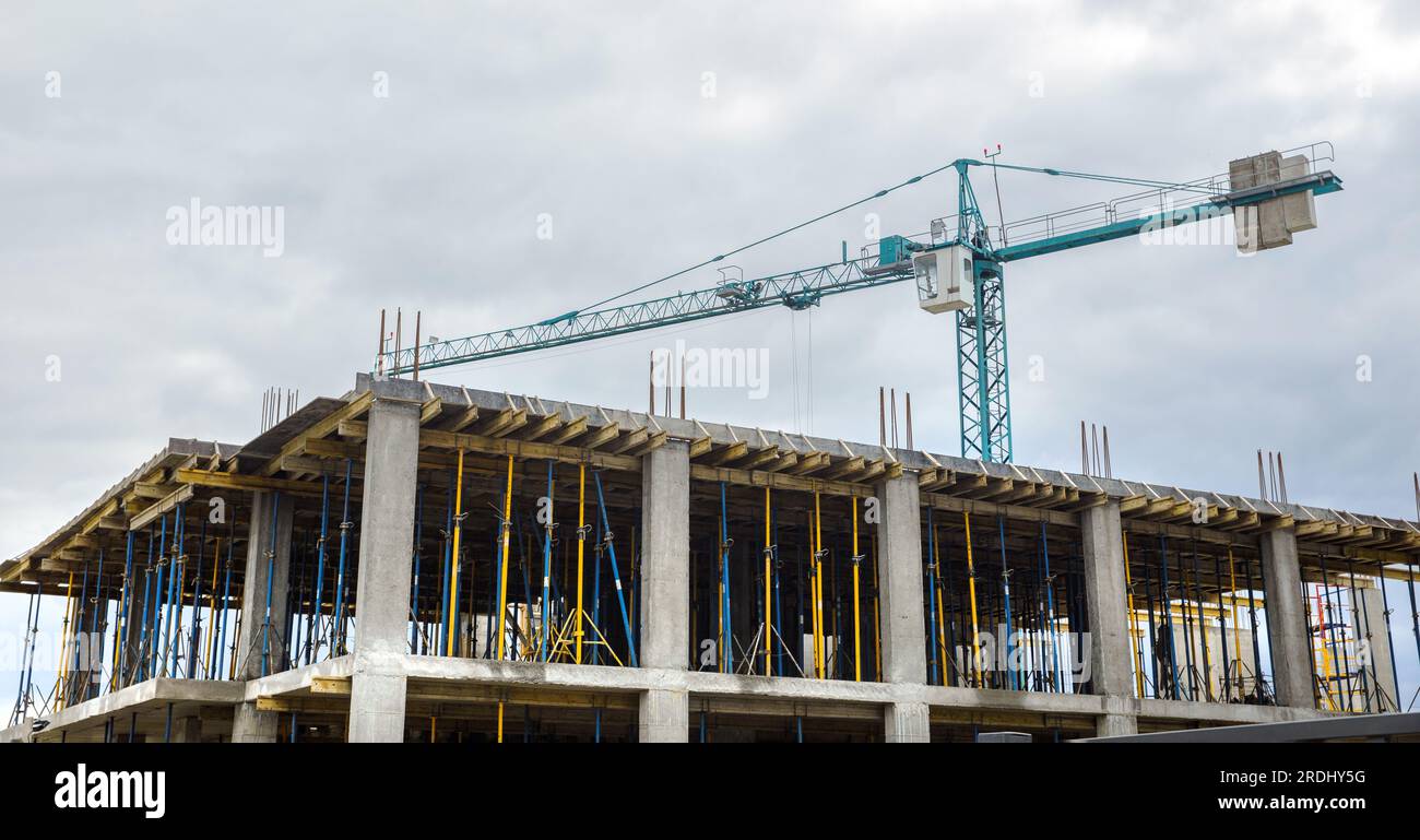 building under construction, metal rebar, Construction project ...