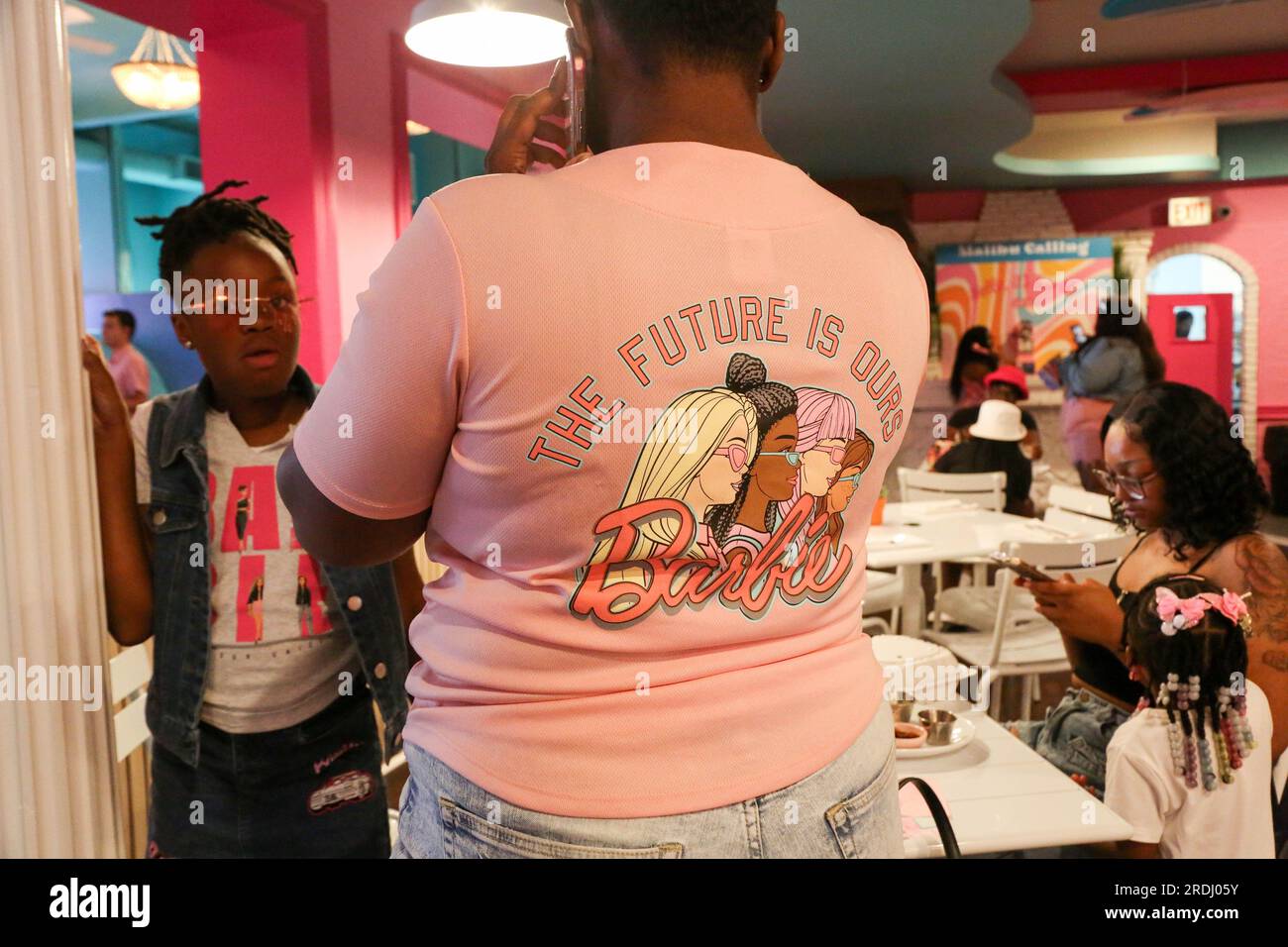 Barbie mania has come to Chicago with the newly opened Malibu Barbie ...