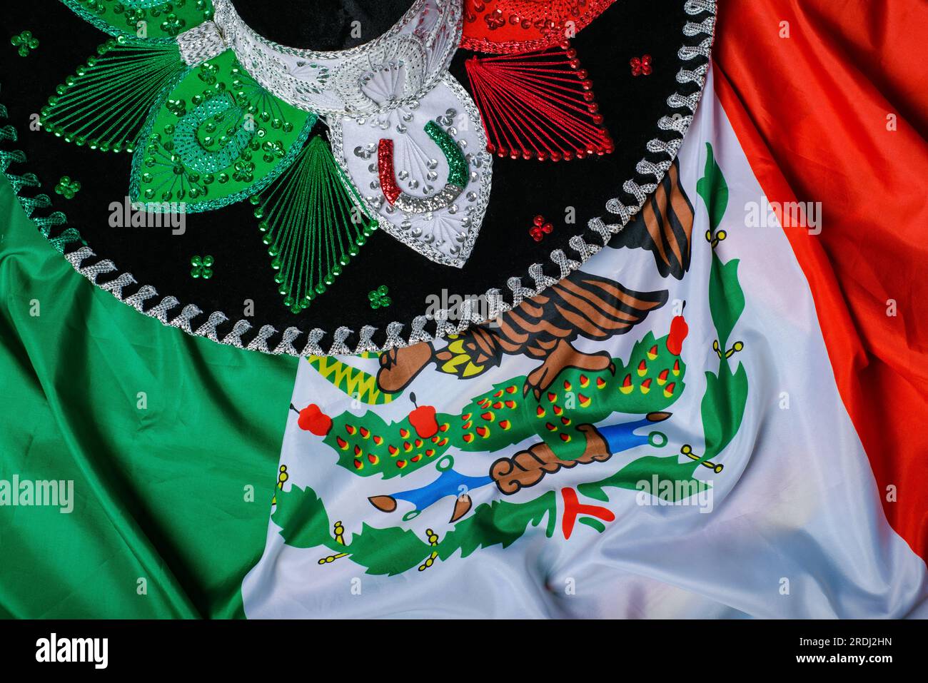 Tricolor mariachi hat on the Mexican flag. Mexican background Stock ...