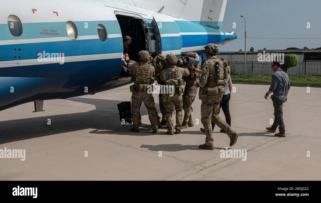 U.S. Air Force Special Warfare operators assigned to the Kentucky Air ...