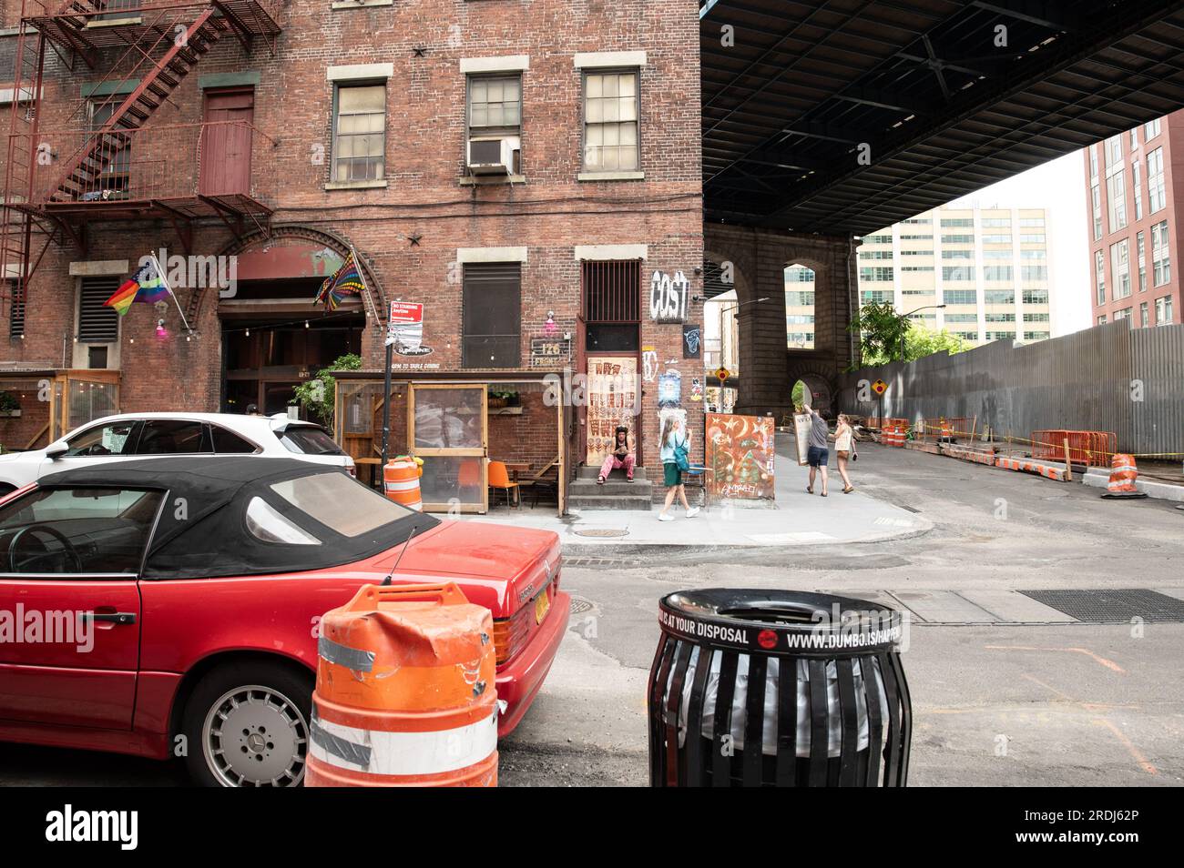 New York, view of Brooklyn Bridge from Dumbo Stock Photo - Alamy