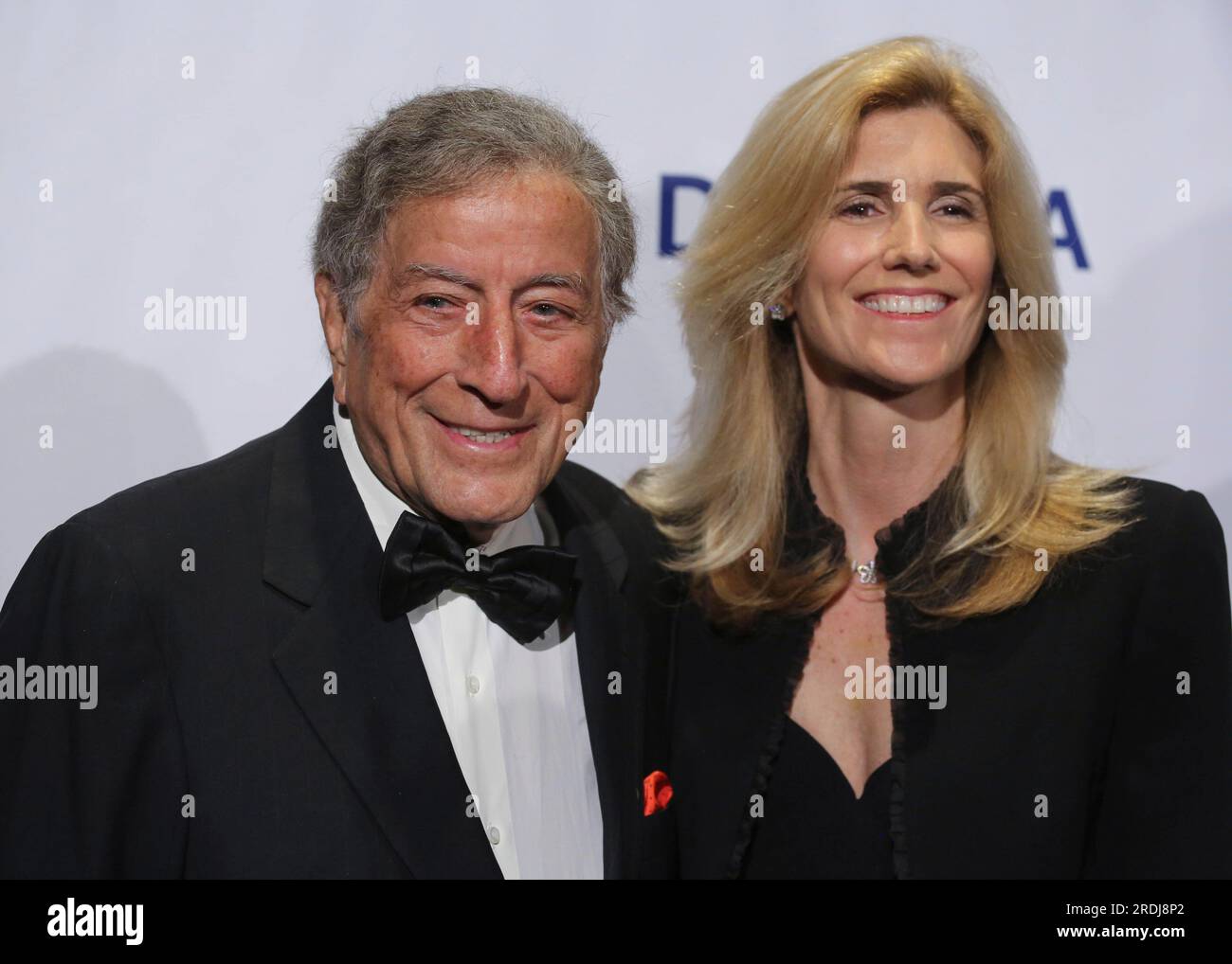 Photo by: NDZ/STAR MAX/IPx 2023 10/7/14 Tony Bennett and Susan Crow ...