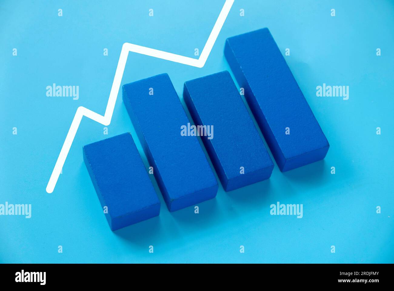 Goal progress charts hi-res stock photography and images - Alamy