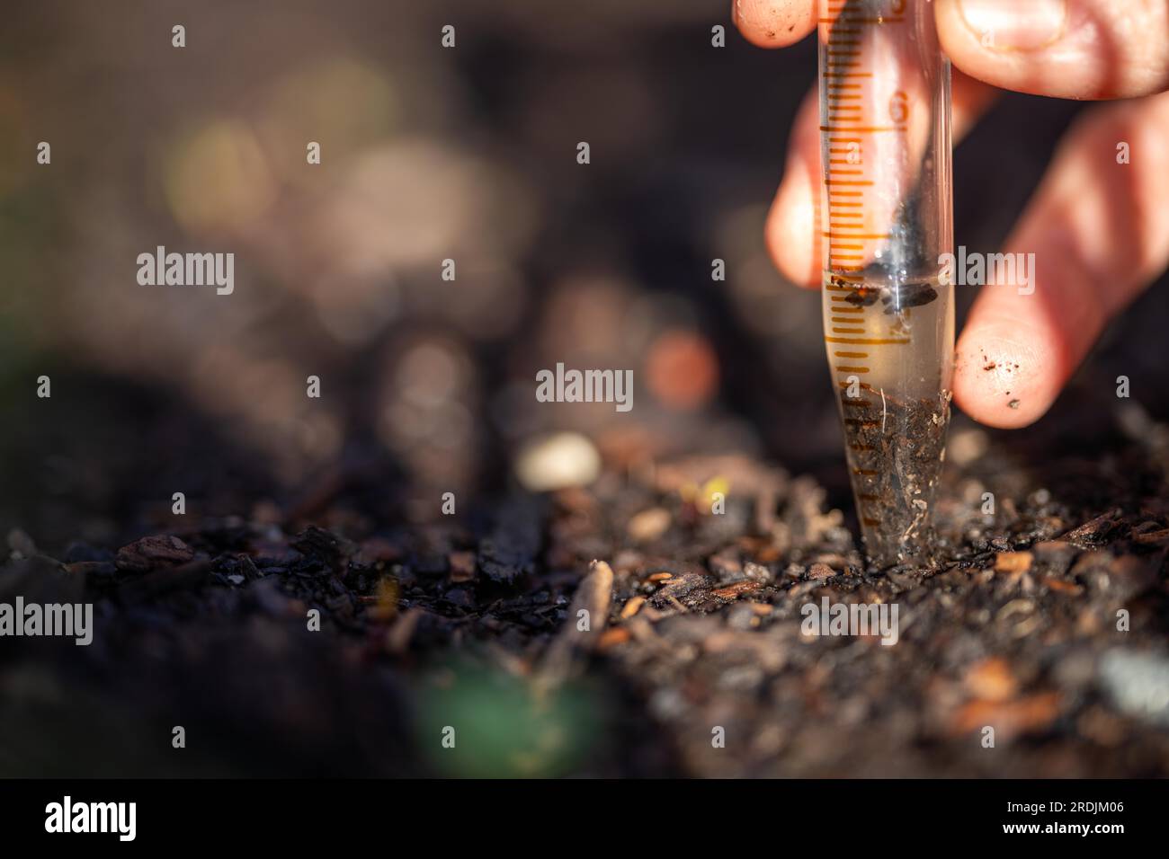 Soil test tube hi-res stock photography and images - Alamy