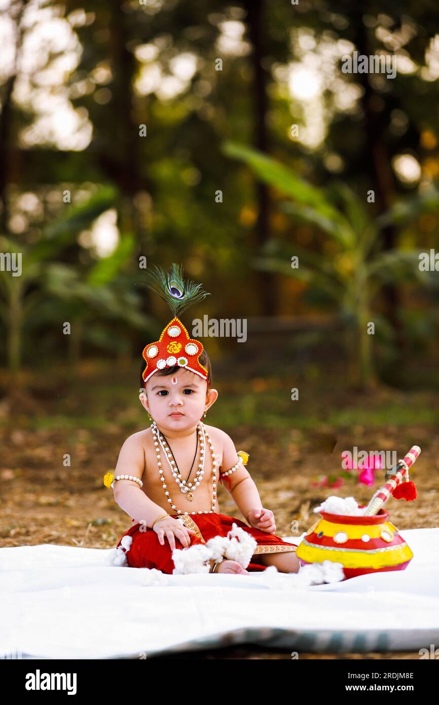 Child Shree Krishna Wallpaper
