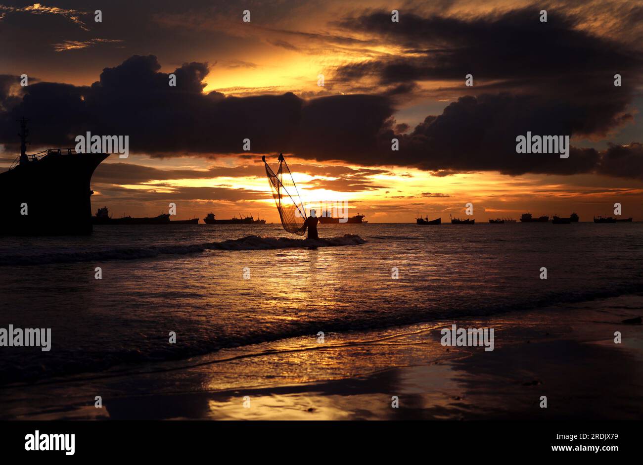 Chittagong, Patenga, Bangladesh. 21st July, 2023. July 22, 2023 ...