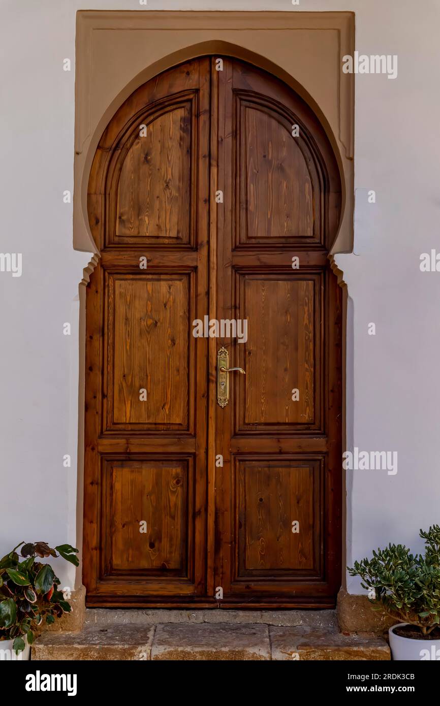 Styled door hi-res stock photography and images - Alamy