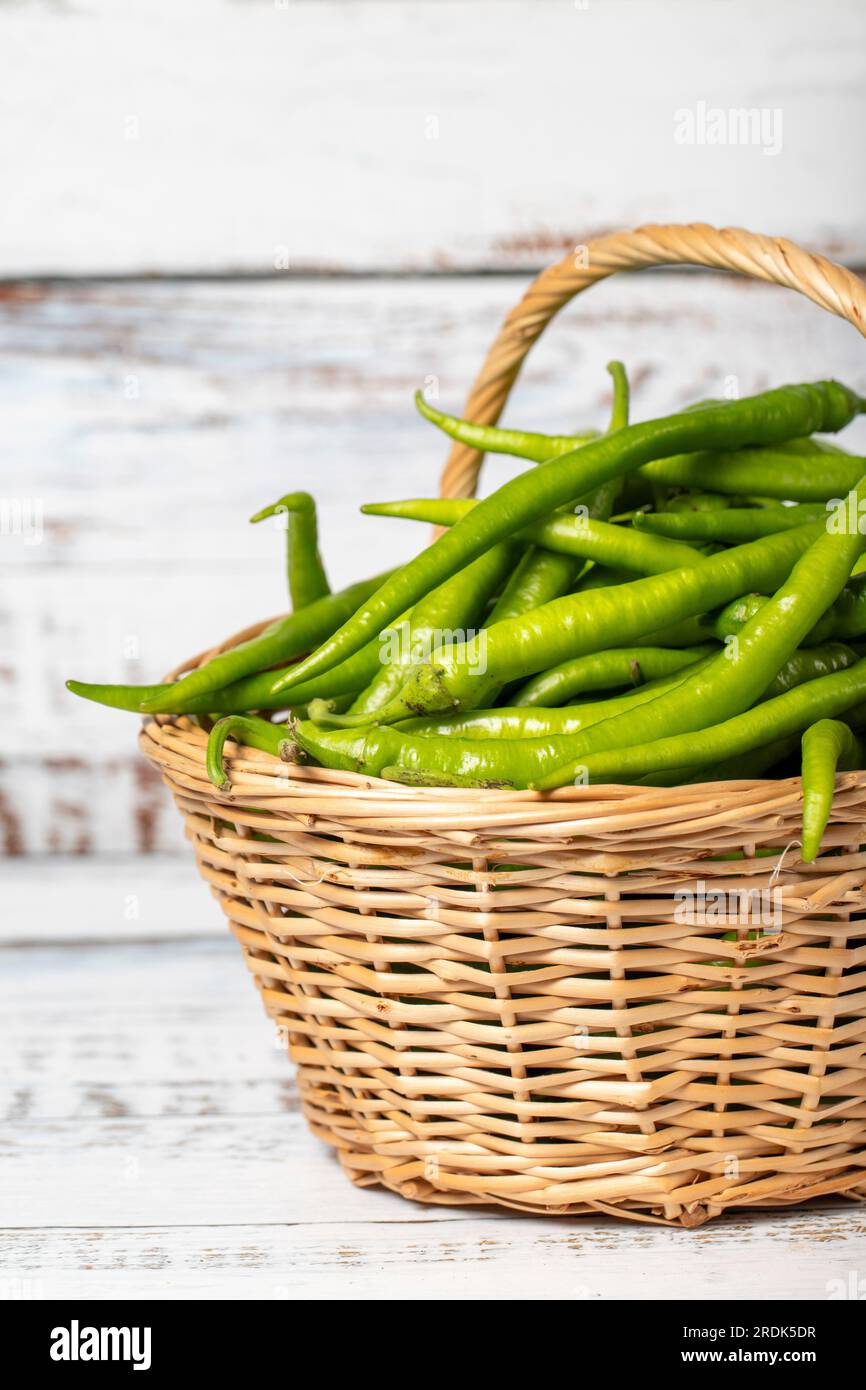 Bell pepper basket hi-res stock photography and images - Alamy