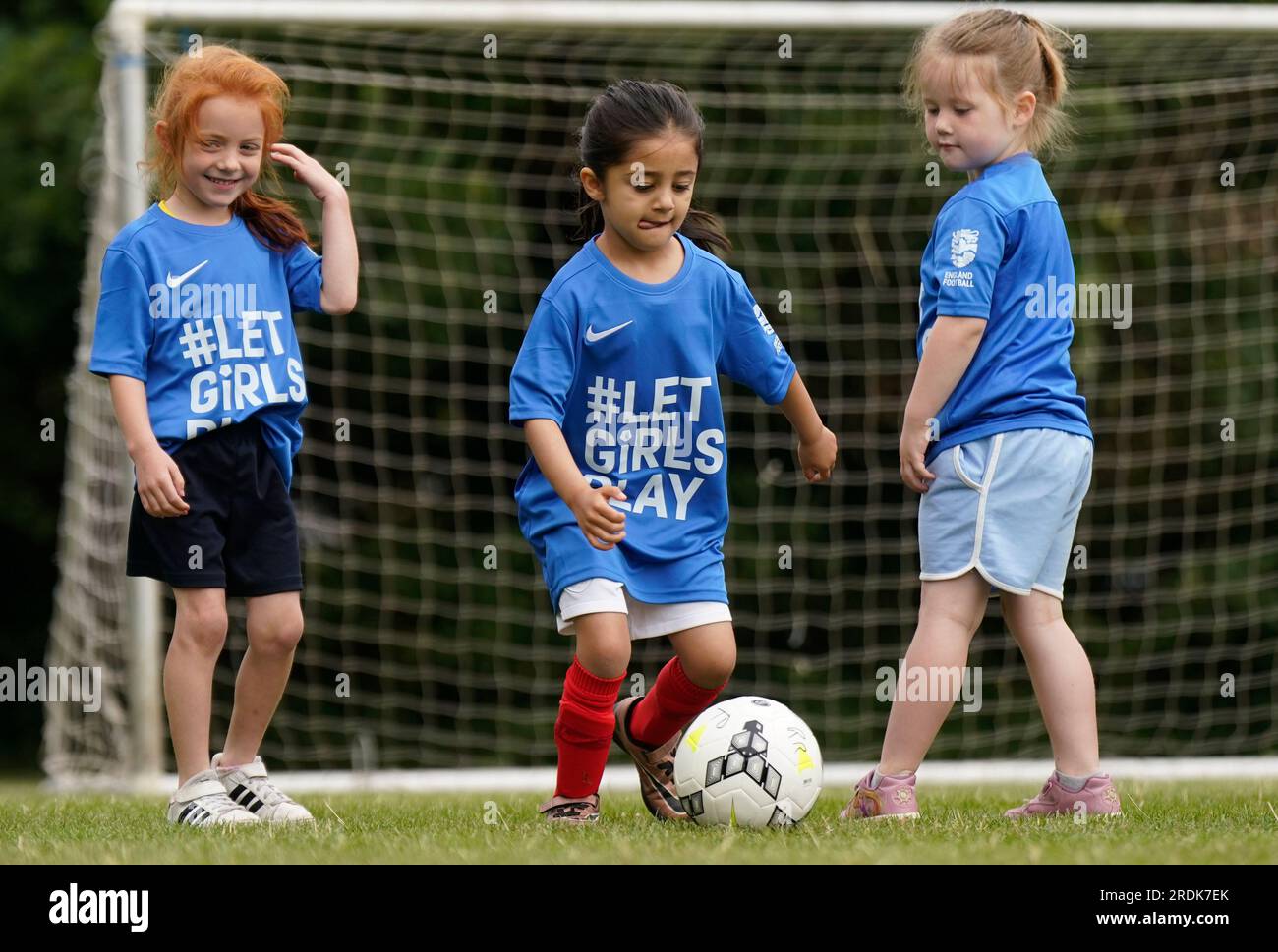 Growth of womens football hi-res stock photography and images - Alamy