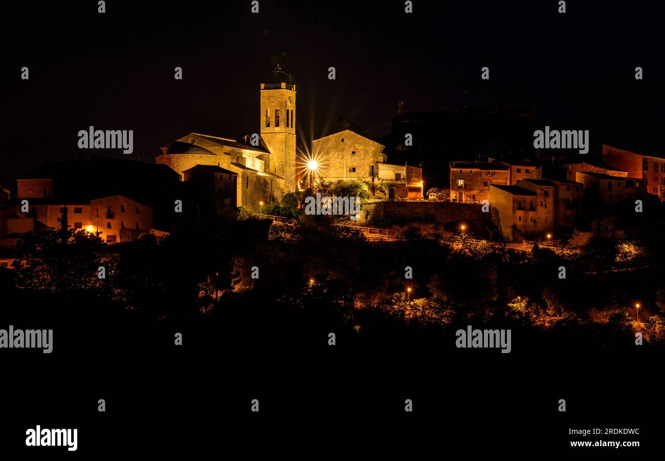 Primavera iluminada hi-res stock photography and images - Alamy