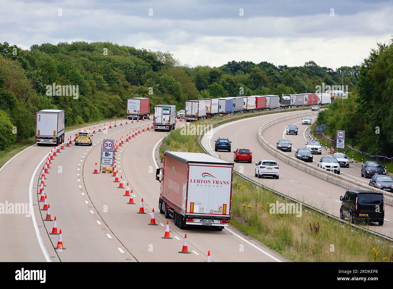 Ashford, Kent, UK. 22 July, 2023. Operation Brock is in place on the ...