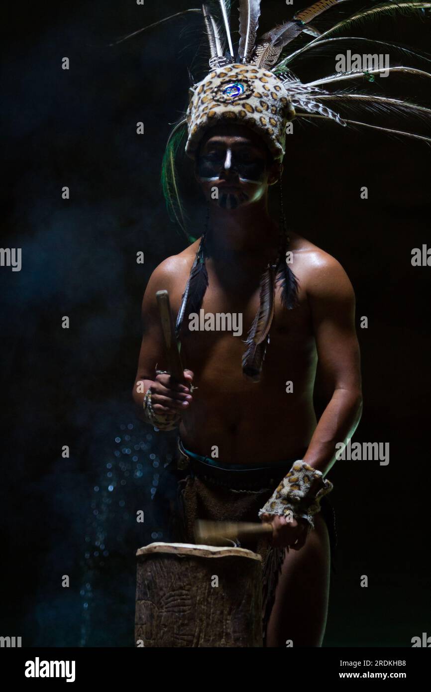 Mayan dressing hi-res stock photography and images - Alamy