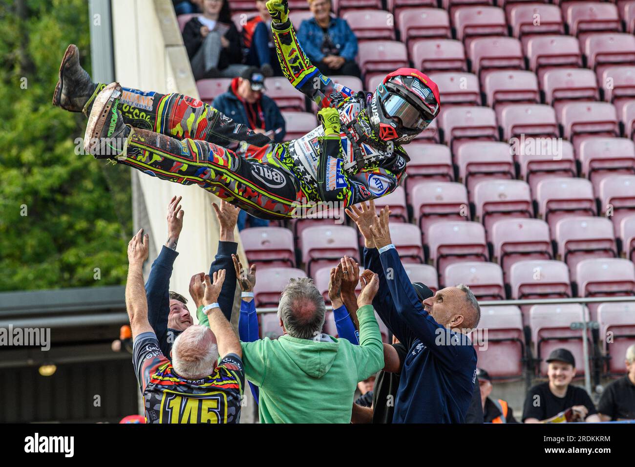 William Cairns gets the bumps as 250cc British Junior Champion during ...