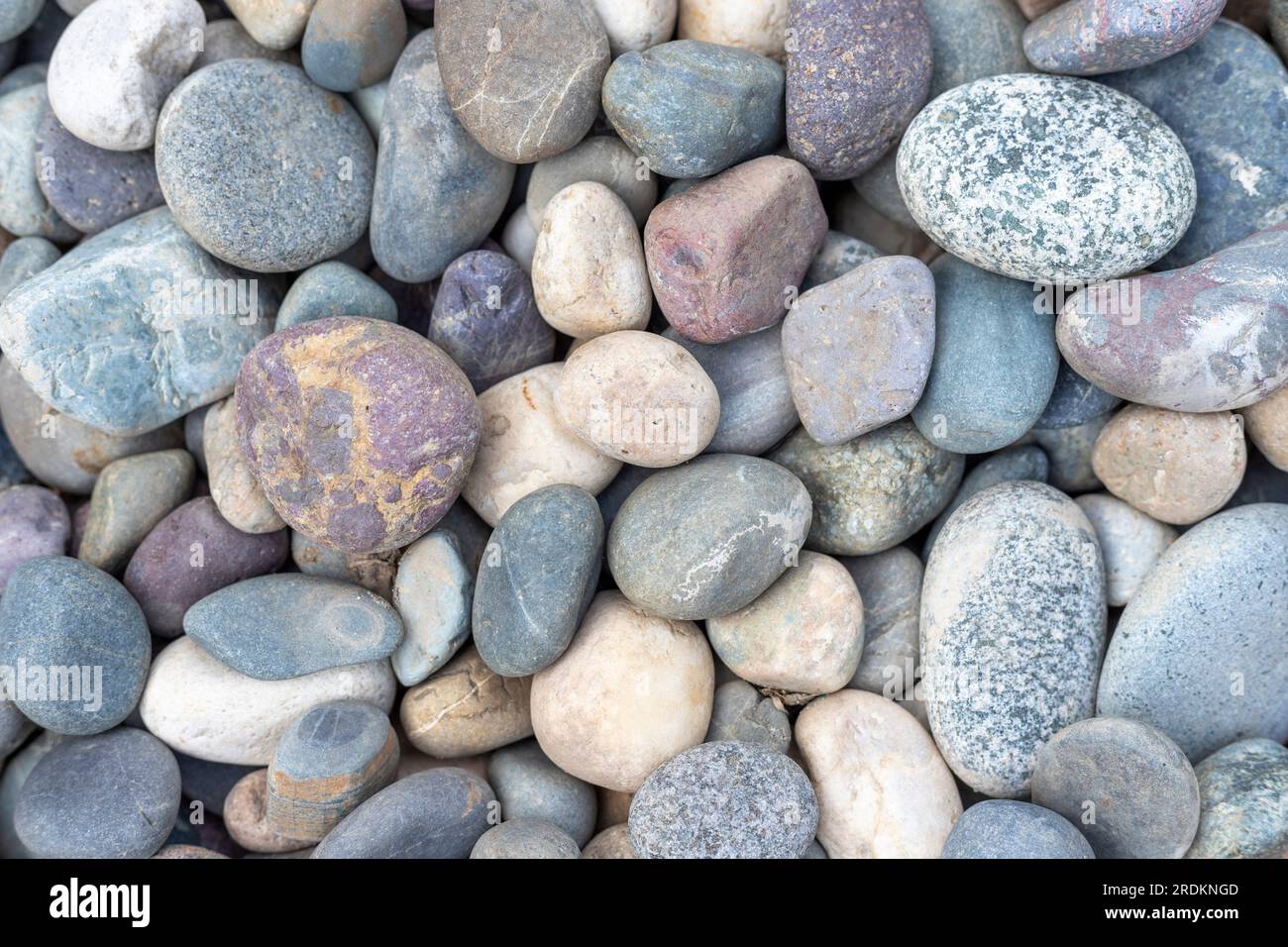Top view rocky beach pebbles hi-res stock photography and images - Alamy