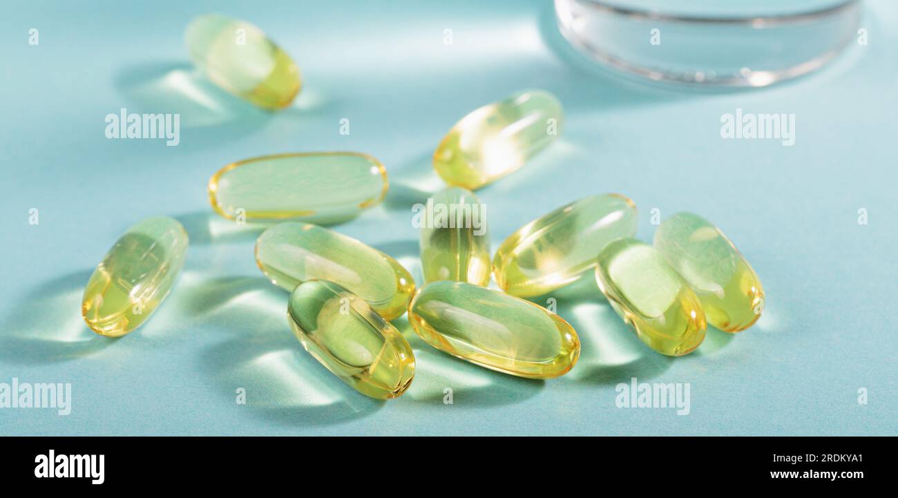 Oil filled capsules of food supplements Stock Photo - Alamy
