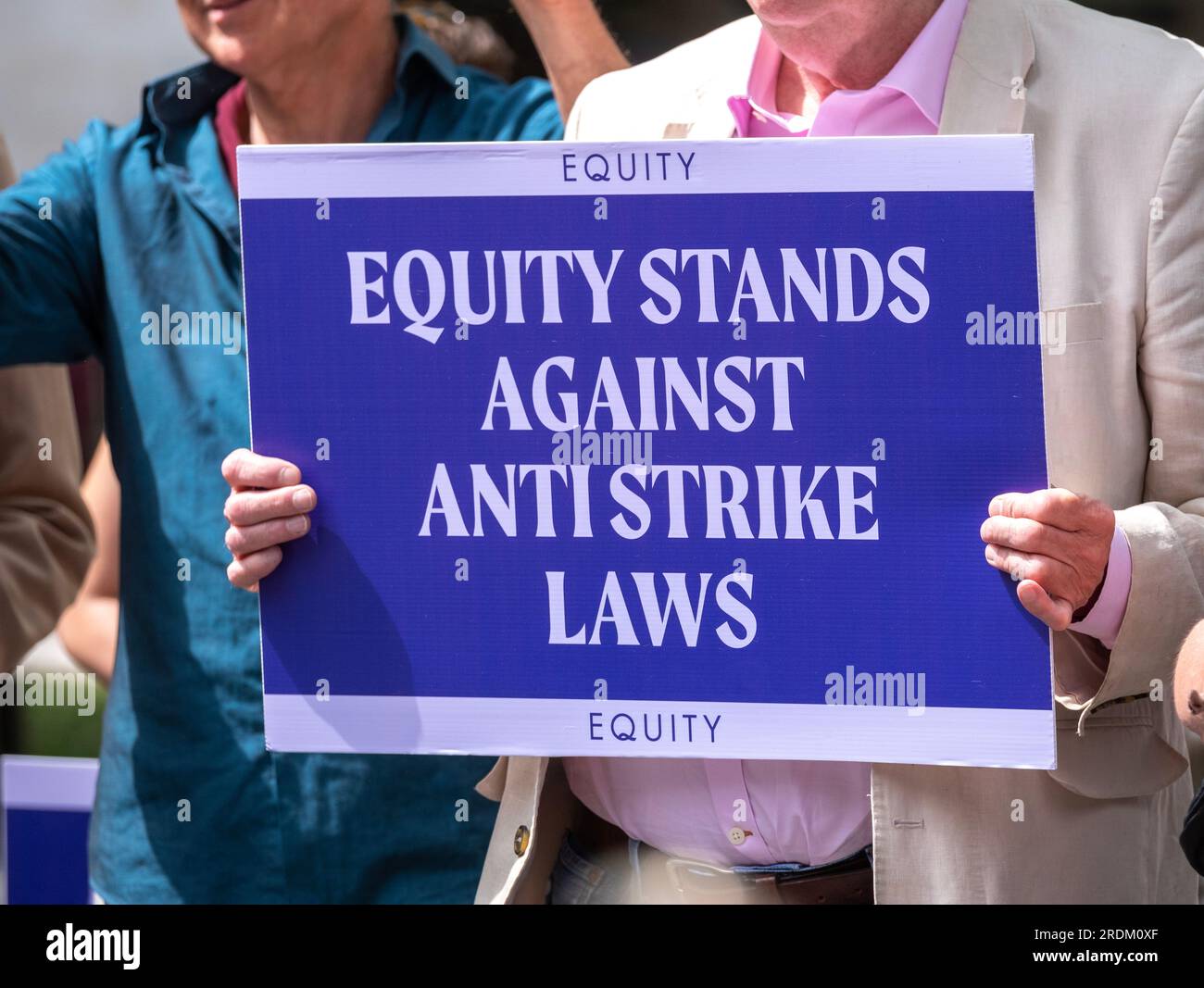 Income equality protest usa hi-res stock photography and images - Alamy