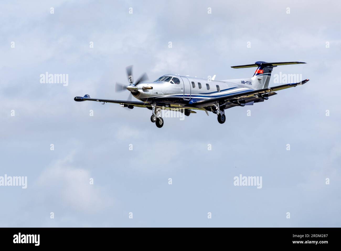 Pilatus PC-12NGX ‘HB-FXK’ arriving at RAF Fairford for the Royal ...