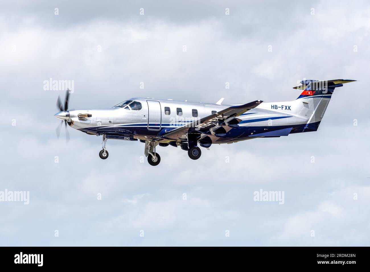 Pilatus PC-12NGX ‘HB-FXK’ arriving at RAF Fairford for the Royal ...