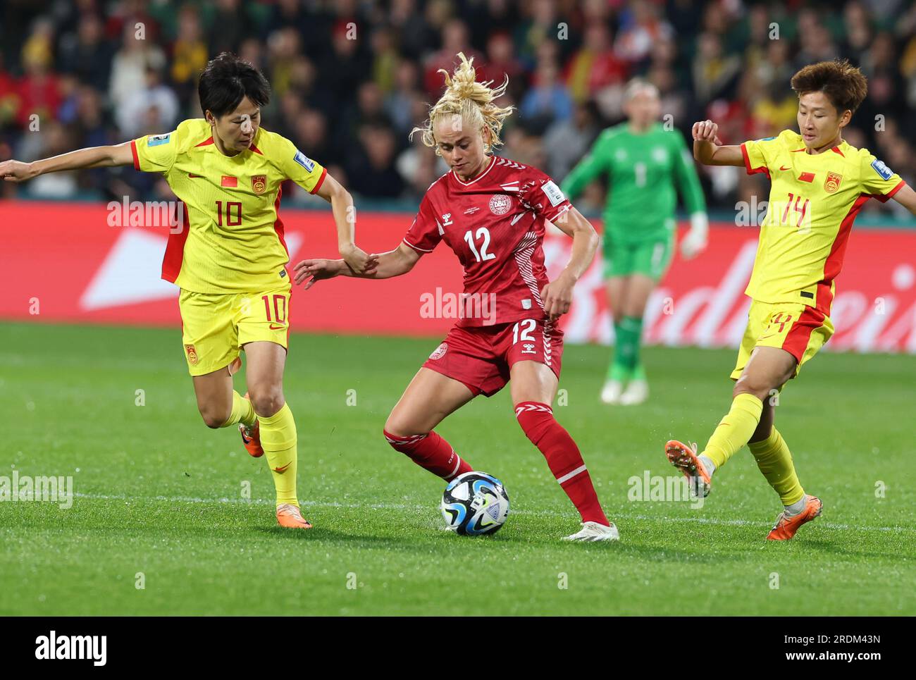 Perth, Australia. 22nd July, 2023. Zhang Rui (L) and Lou Jiahui (R) of ...