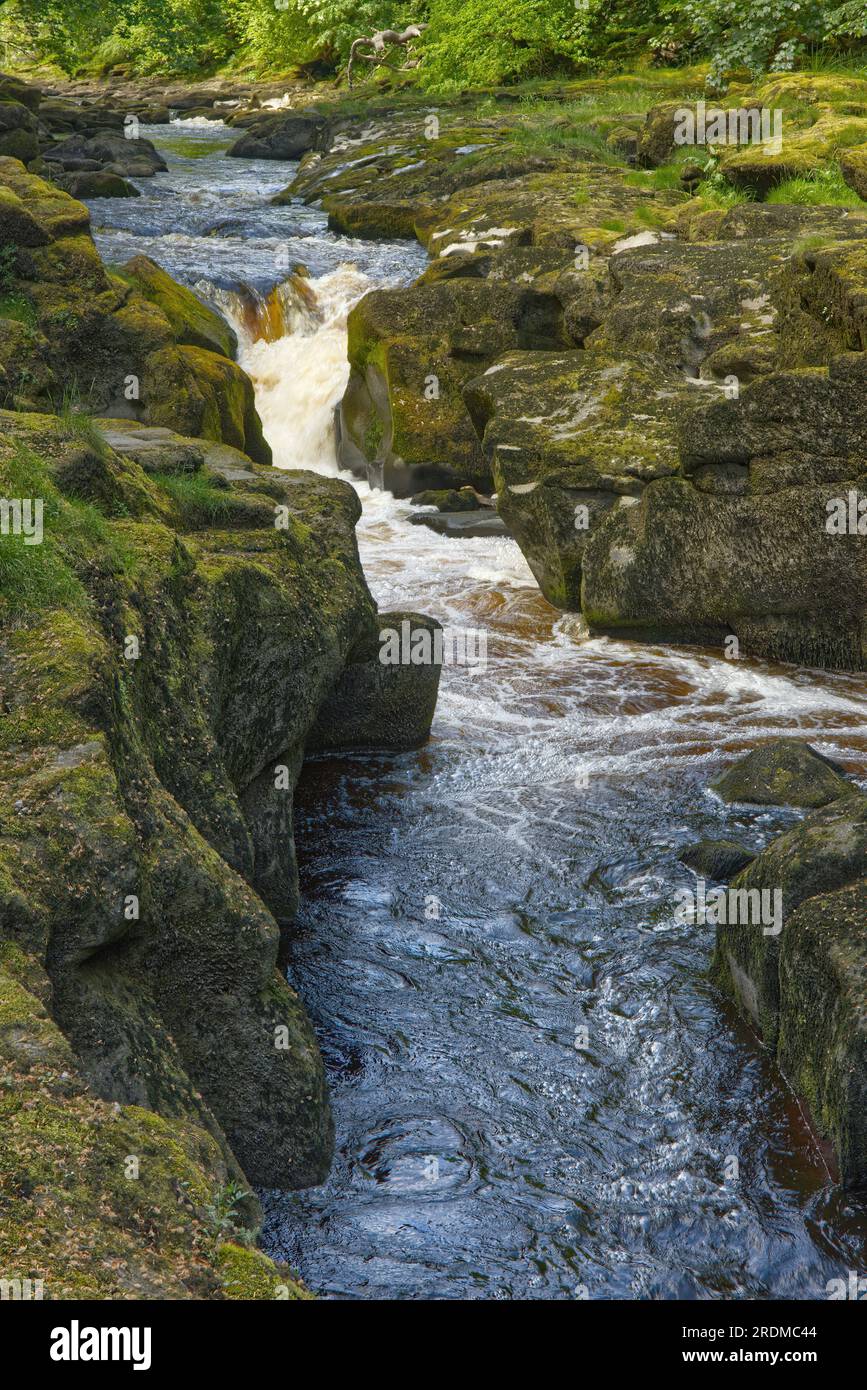 The strid erosion hi-res stock photography and images - Alamy