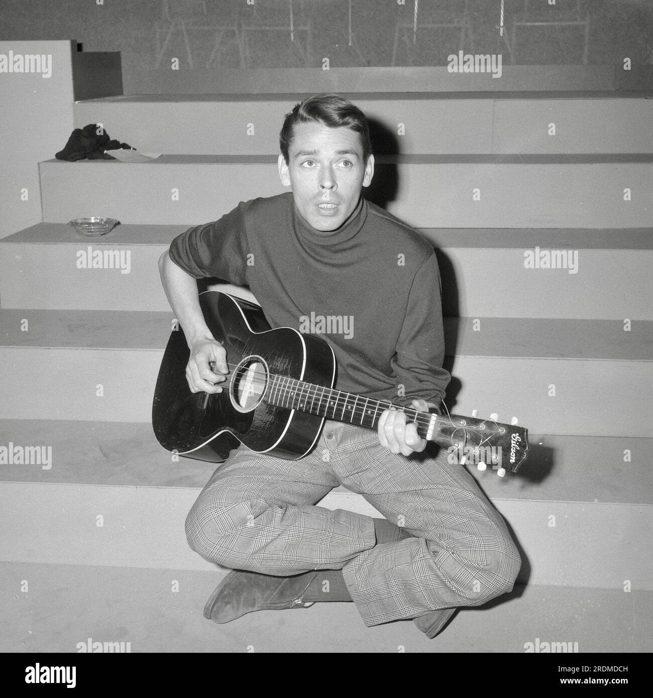 Jacques Brel - 1962 Stock Photo - Alamy