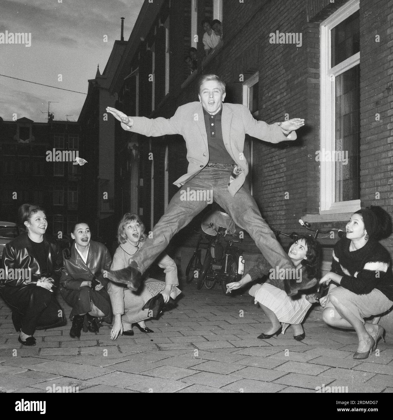 Vintage portrait photo russian hi-res stock photography and images - Alamy