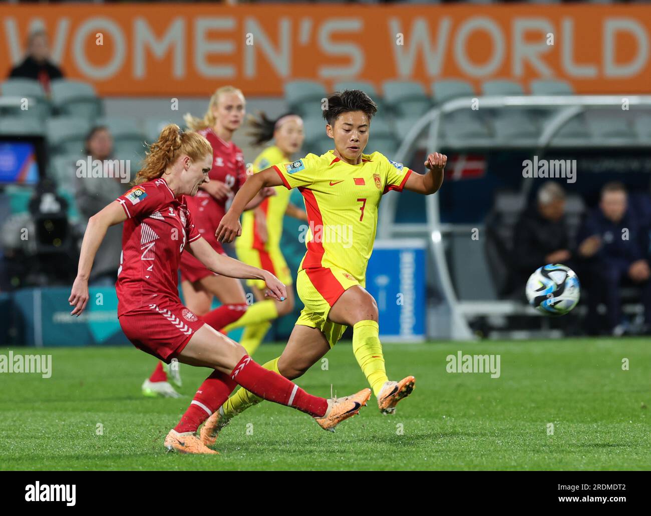 Perth, Australia. 22nd July, 2023. Wang Shuang (front R) of China ...