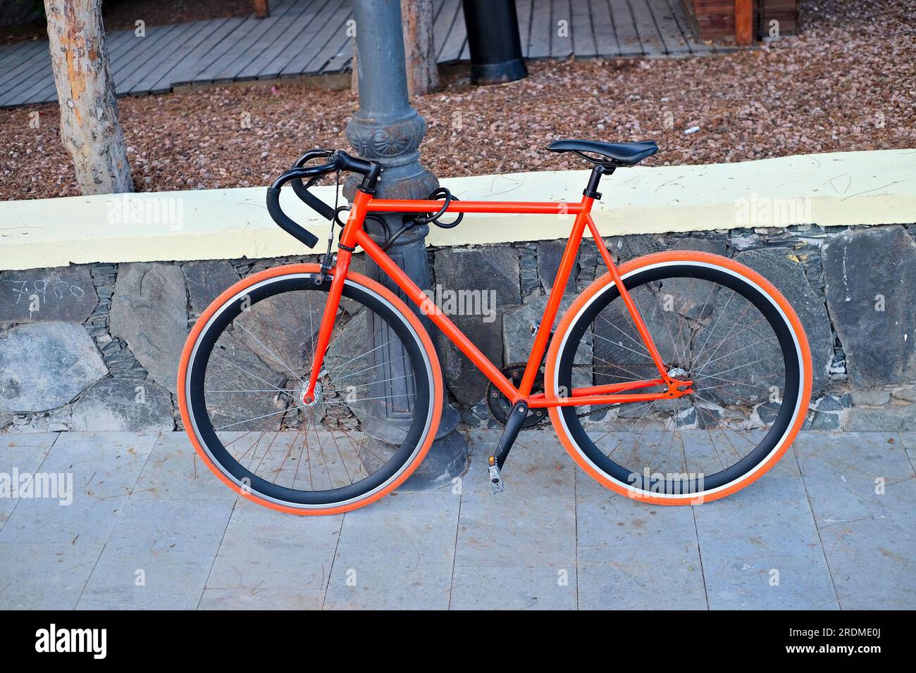 Vintage style bright bicycle hi-res stock photography and images - Alamy