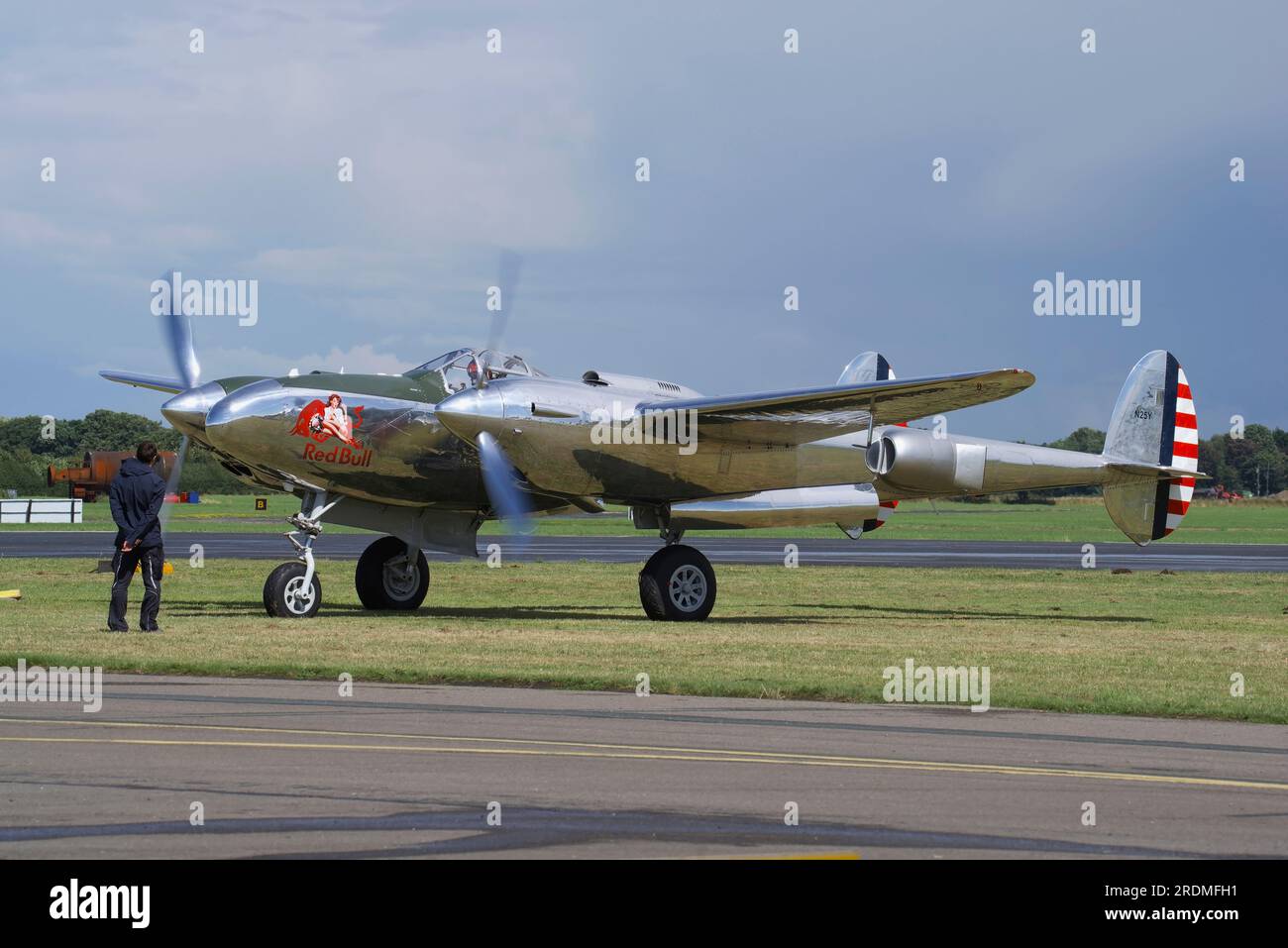 Flying Legends, Red Bull, Flying Bulls, Lockheed P-38 Lightning. N25Y ...