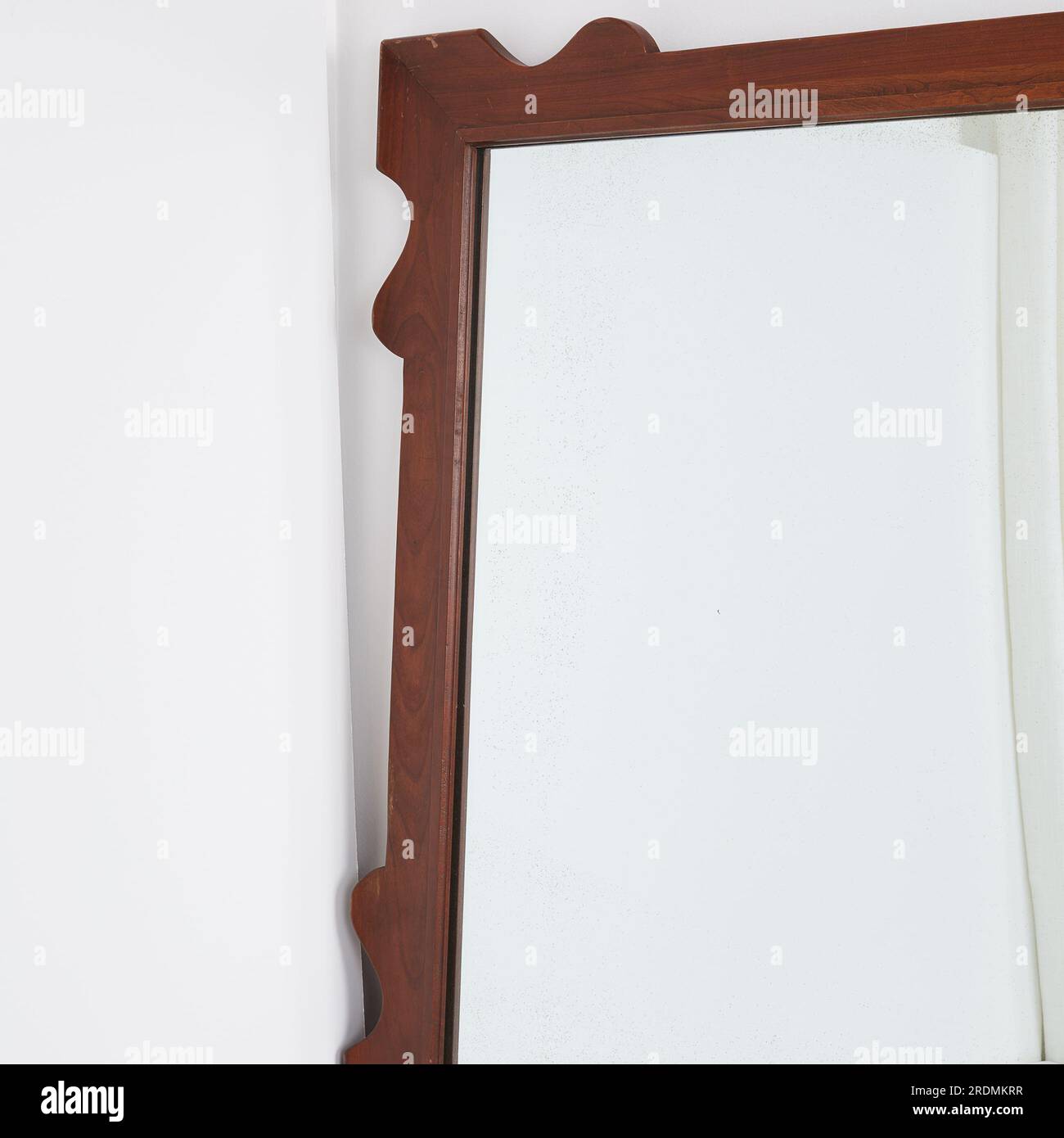 Mirror retro hi-res stock photography and images - Alamy