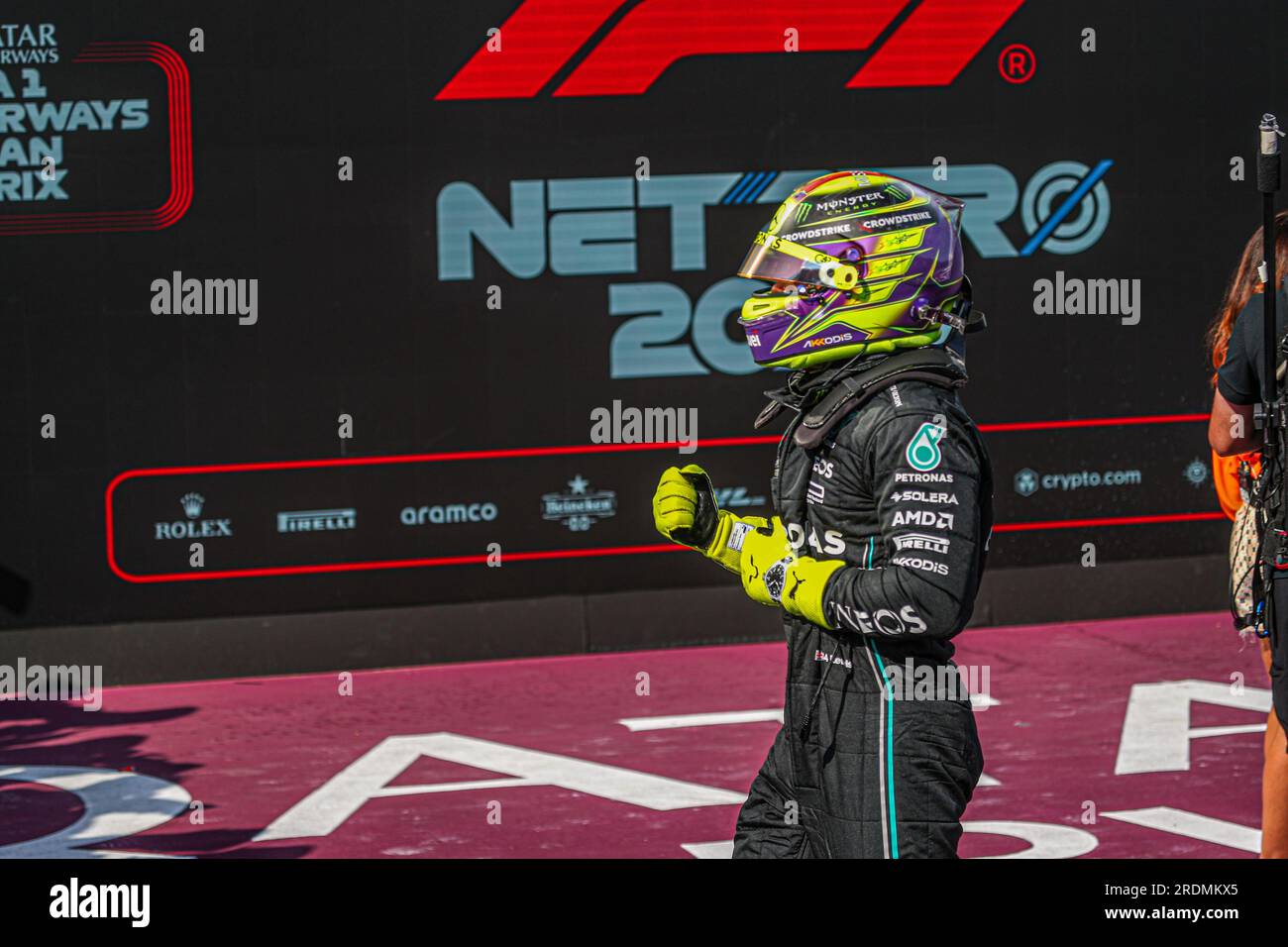 Lewis Hamilton (GBR) Mercedes W14 E Performance celebrating pole ...