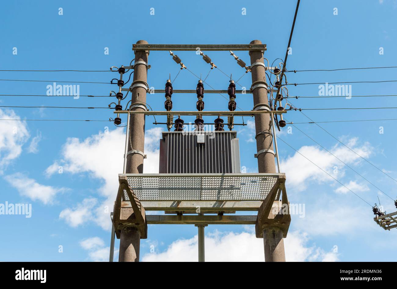 Electric flux lines hi-res stock photography and images - Alamy