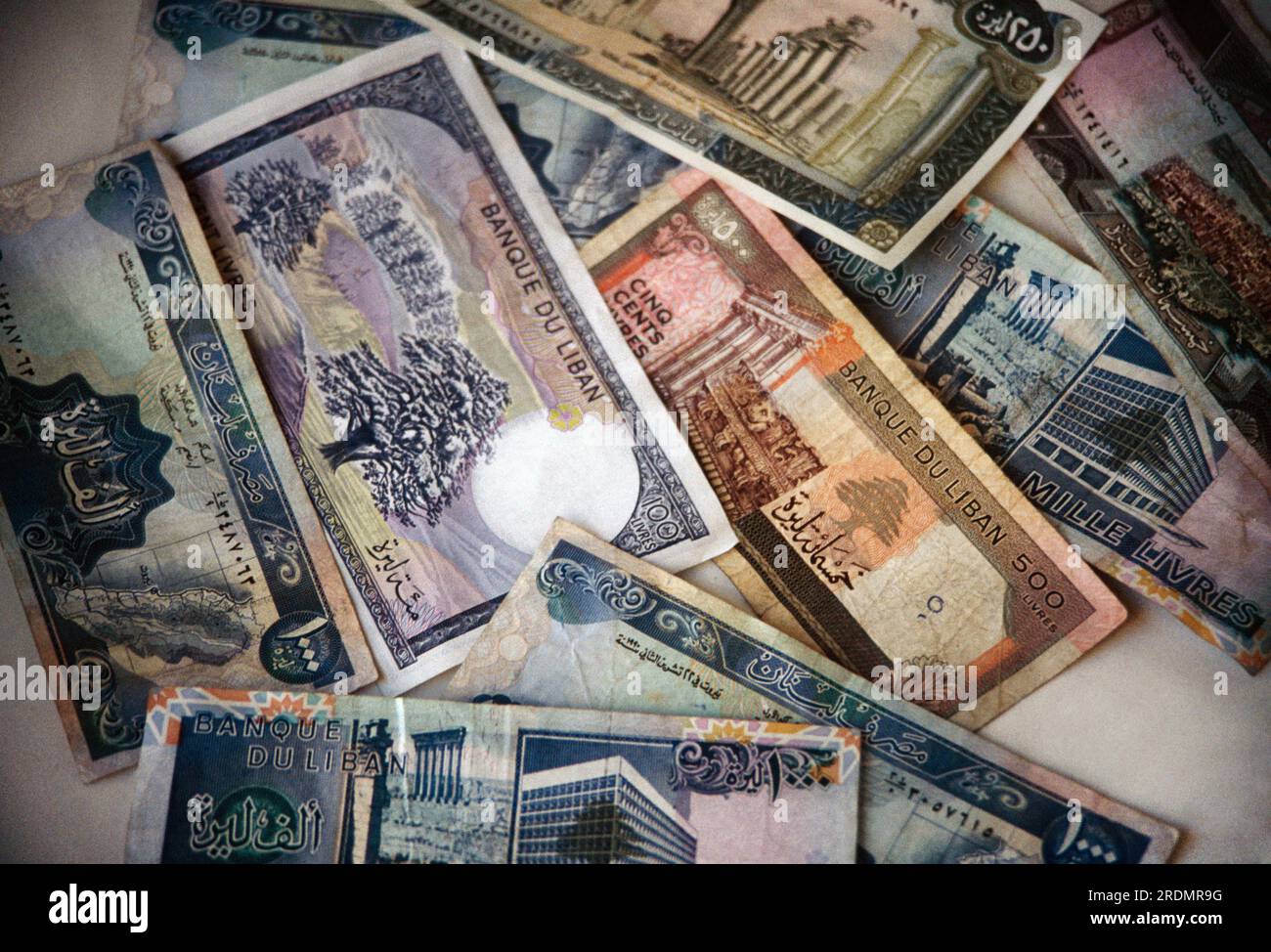 Lebanese Currency Lira Banknotes Stock Photo - Alamy
