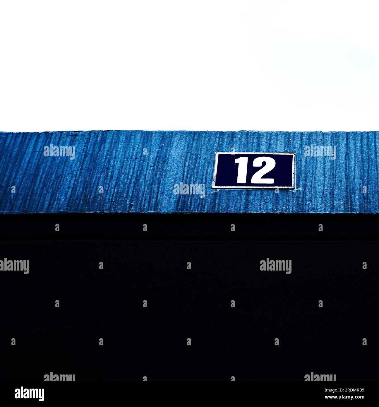 Monochromatic blue hi-res stock photography and images - Alamy