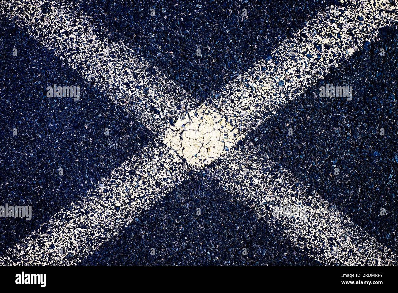 Diagonal cross hi-res stock photography and images - Alamy