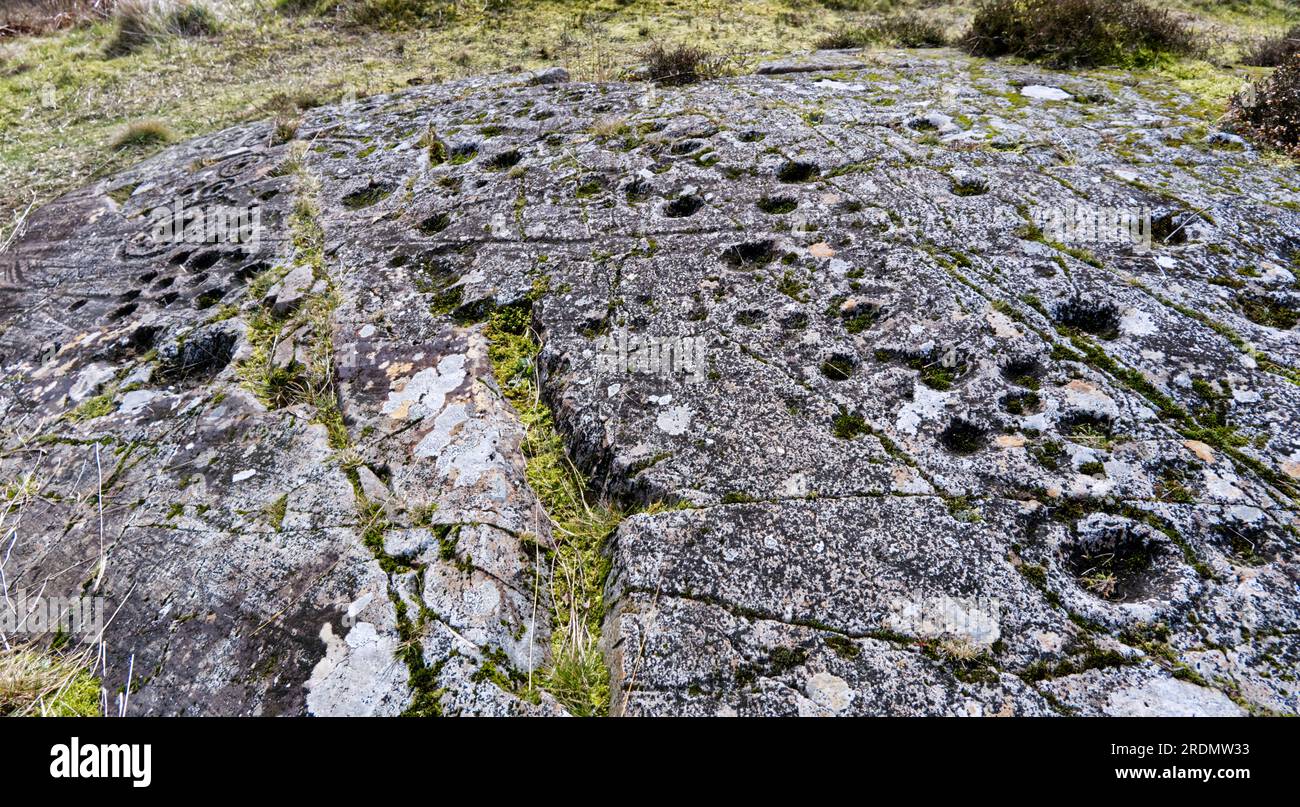 Ormaig cup and ring marks, neolithic rock art, near Kilmartin, Argyll ...