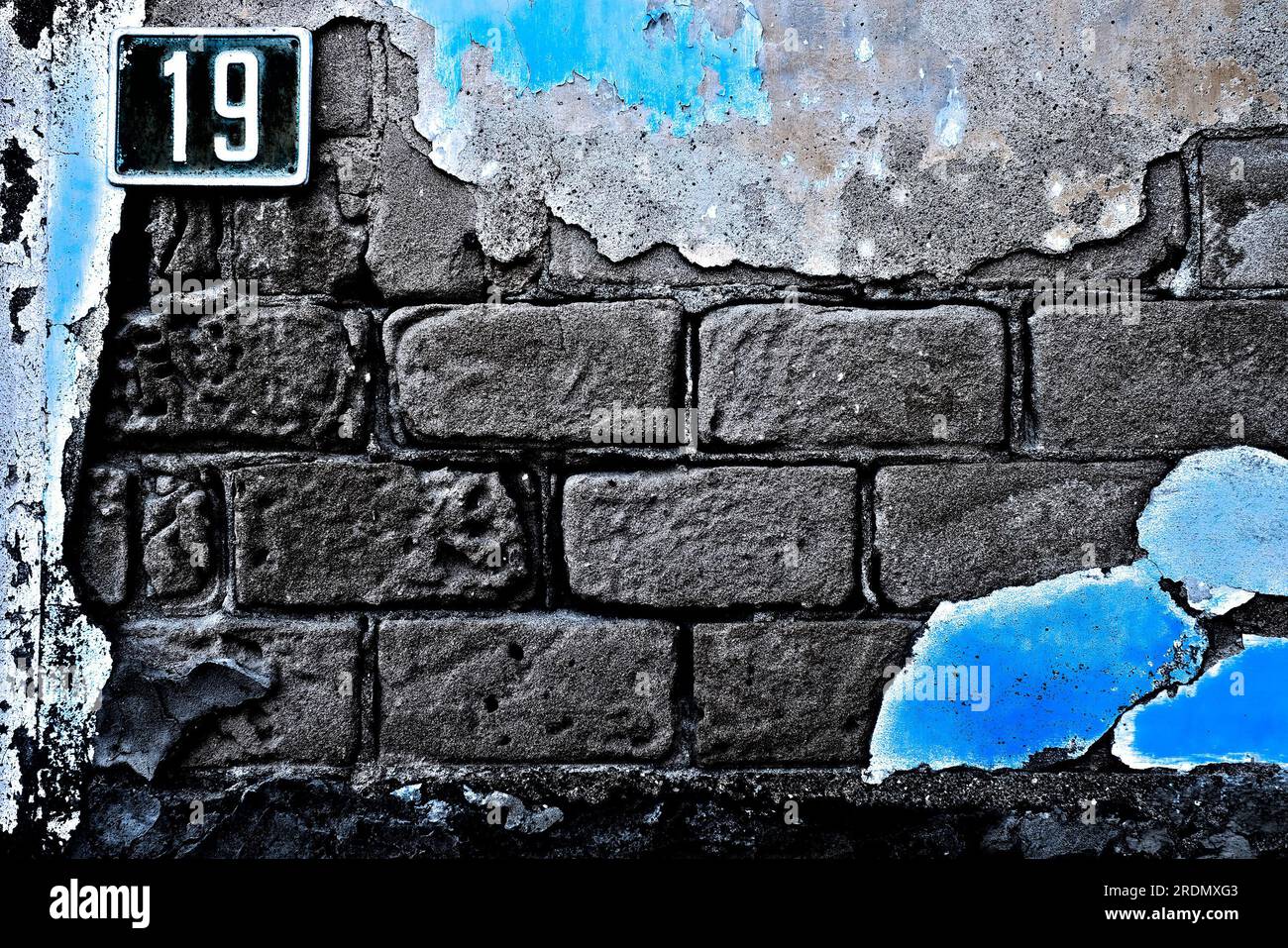 Number 19 nineteen symbol sign hi-res stock photography and images - Alamy