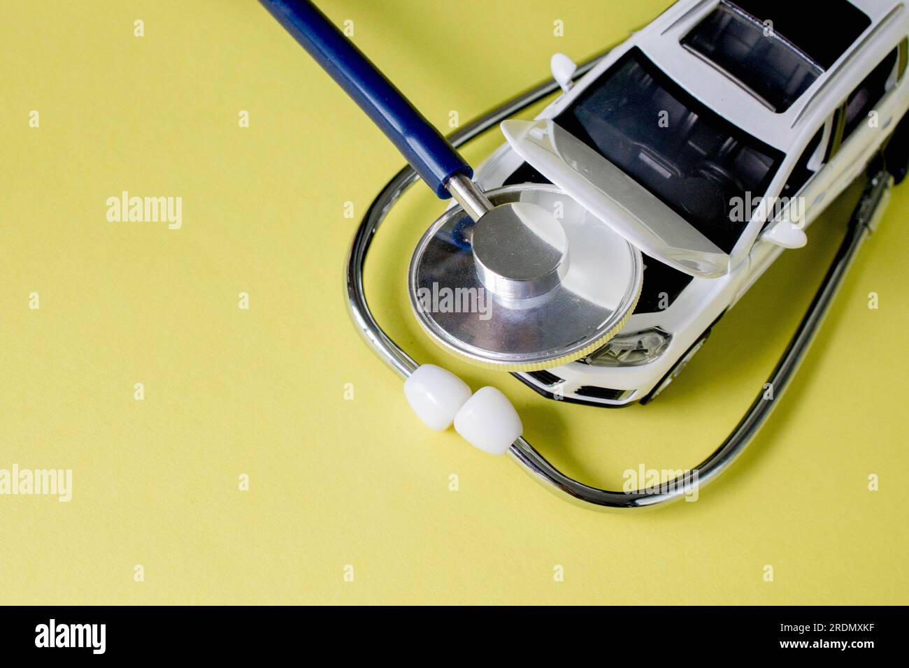 Stethoscope checking up the car with car service icon, Concept of car ...