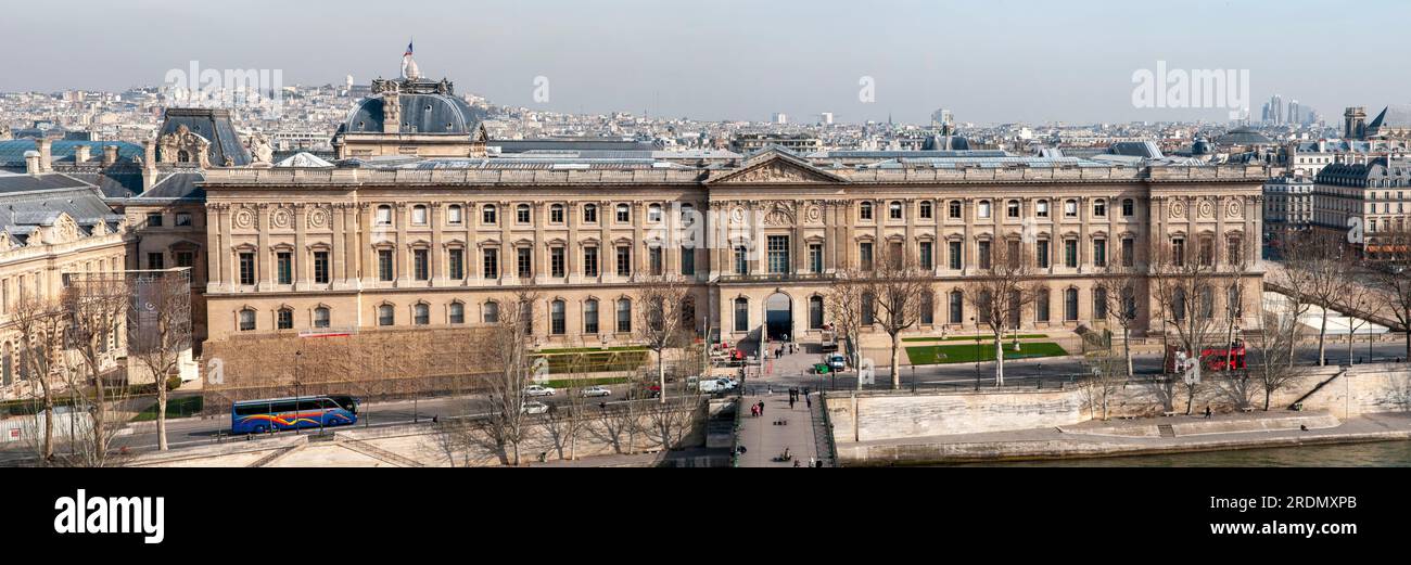 Louvre panoramique hi-res stock photography and images - Alamy