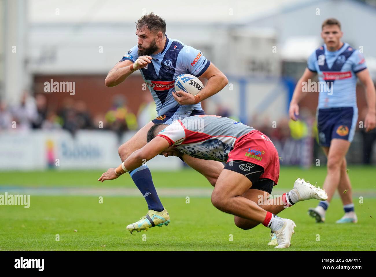 Alex Walmsley #8 of St. Helens makes a break during the Betfred ...